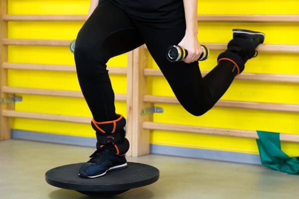 Recuperare dupa entorsa de glezna. Tratarea entorsei - Centrokinetic