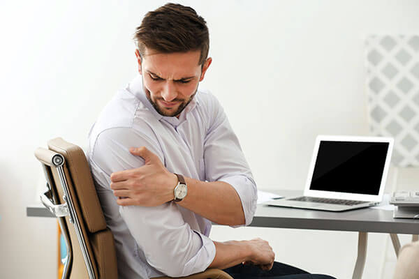 Periartrita Scapulo Humerala (PSH): Cauze si Simptome