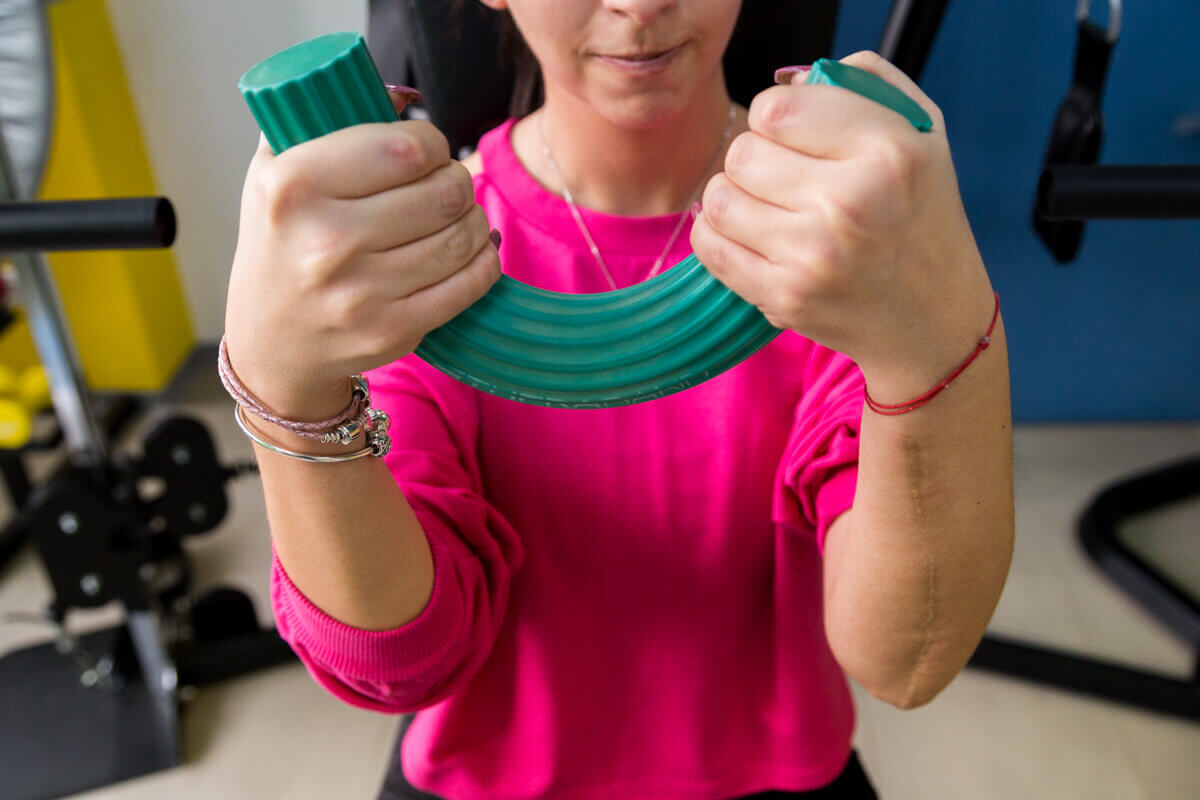 Recuperare fractura olecran | CENTROKINETIC